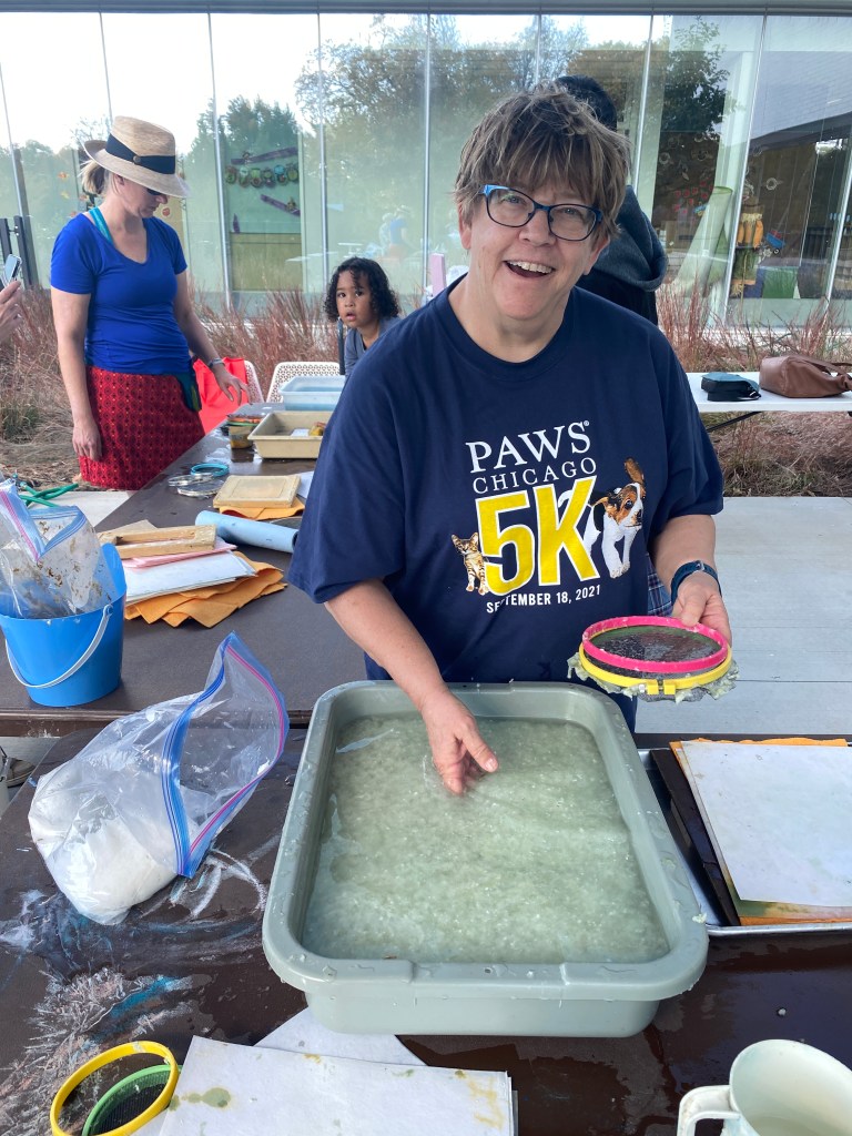 Papermaking in the Reading Garden – Treewhispers