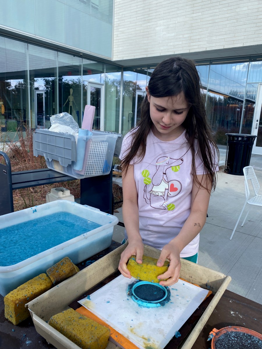 Papermaking in the Reading Garden – Treewhispers